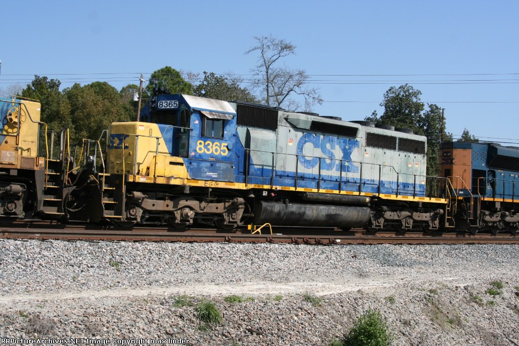CSX 8365
